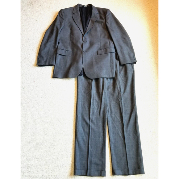 Jos. A. Bank | Suits & Blazers | Mens Suitjos A Banktravelers ...